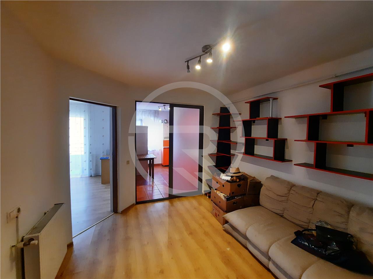 Apartament 2 camere , 41 mp ,situat in Floresti pe strada Stejarului ...